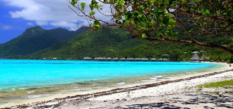 5 stranden in Tahiti die op je bucketlist moeten staan - Island Escapes